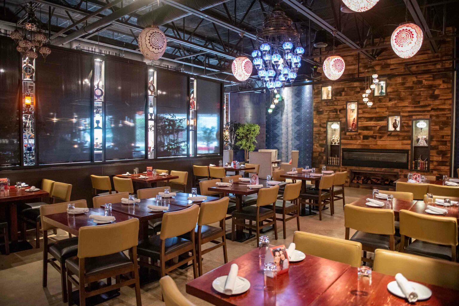 Cazbar Columbia Restaurant Photos